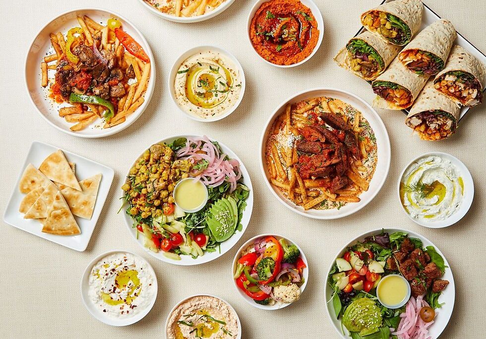 How Restaurant Consultants Elevate Food Quality Standards